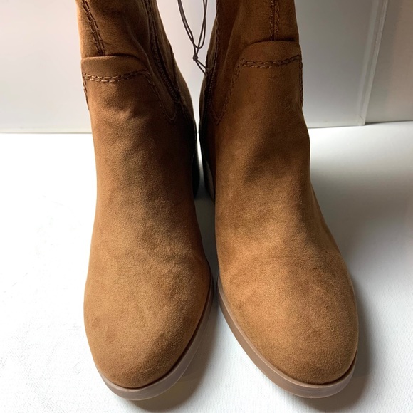 Universal Thread | Shoes | Universal Thread Gretal Over The Knee Boots ...